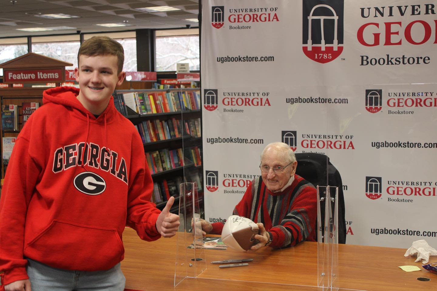 UNIVERSITY OF GEORGIA BOOKSTORE - Athens GA - Hours, Directions ...