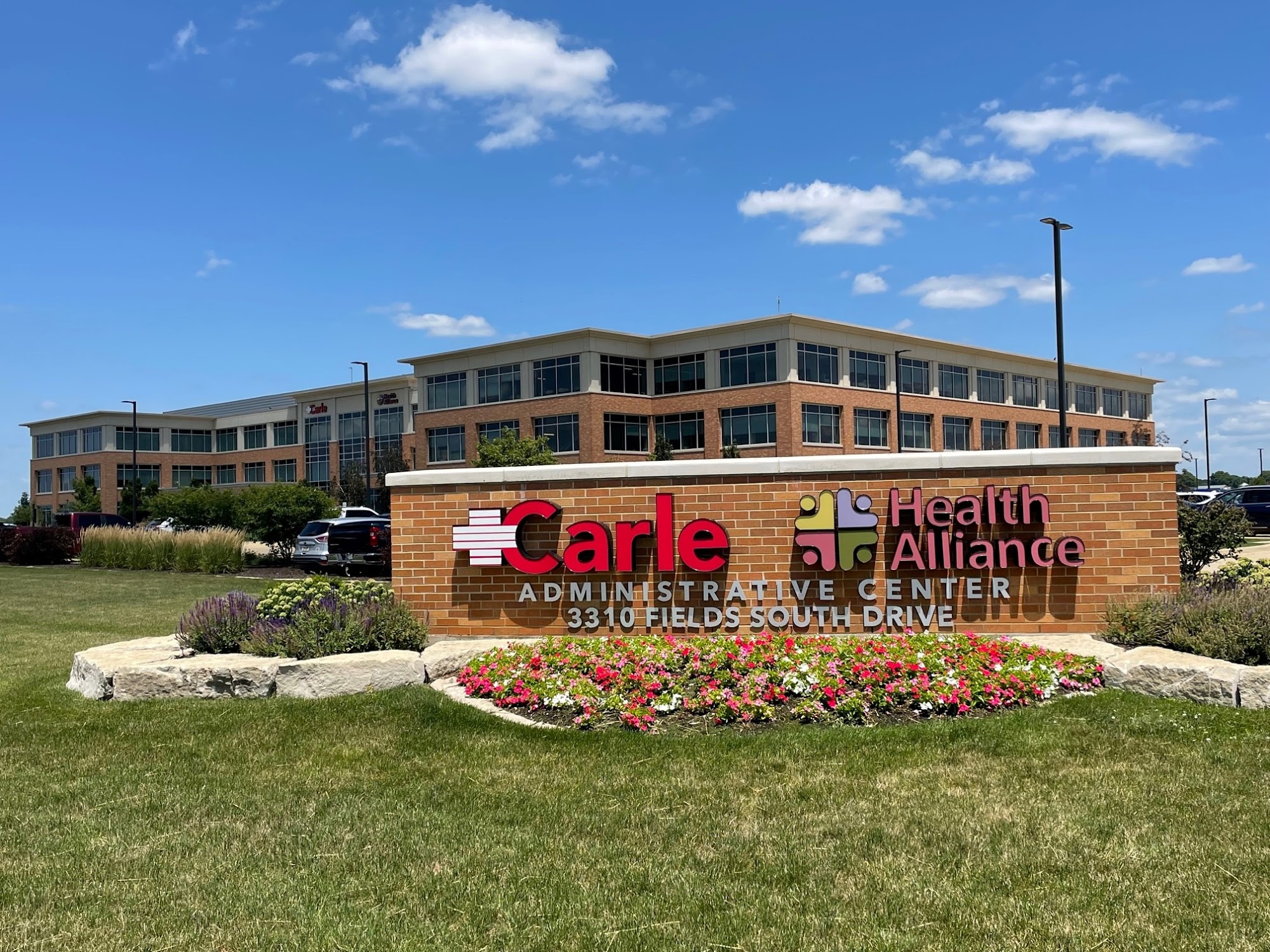 CARLE AT THE FIELDS ADMINISTRATIVE CENTER - Champaign IL - Hours ...