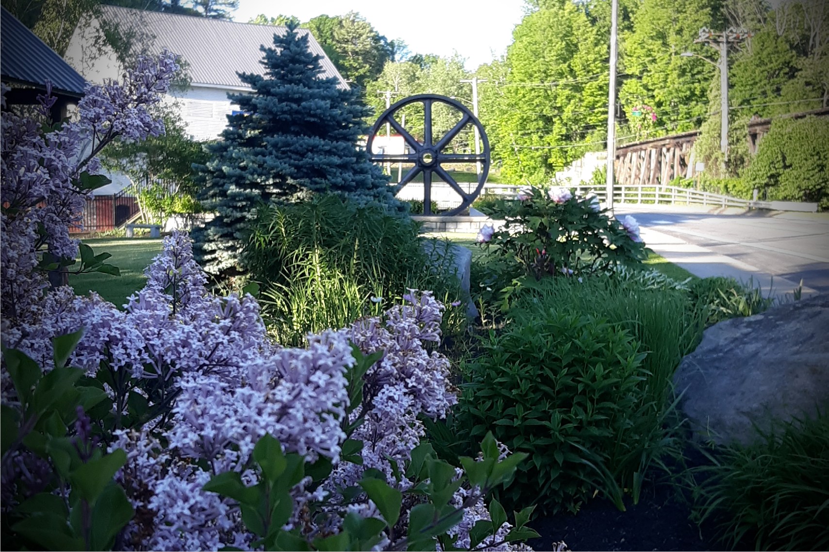 FRANKLIN SAVINGS BANK - Franklin NH - Hours, Directions, Reviews ...