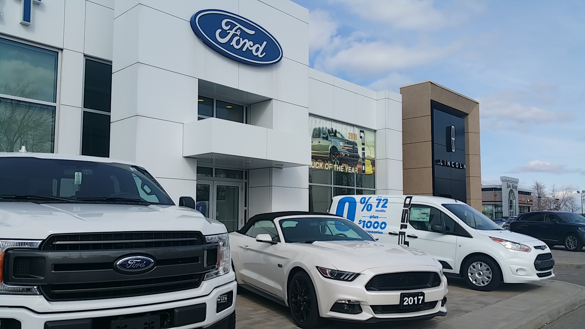 AIRPORT FORD LINCOLN - Hamilton ON - Hours, Directions, Reviews ...