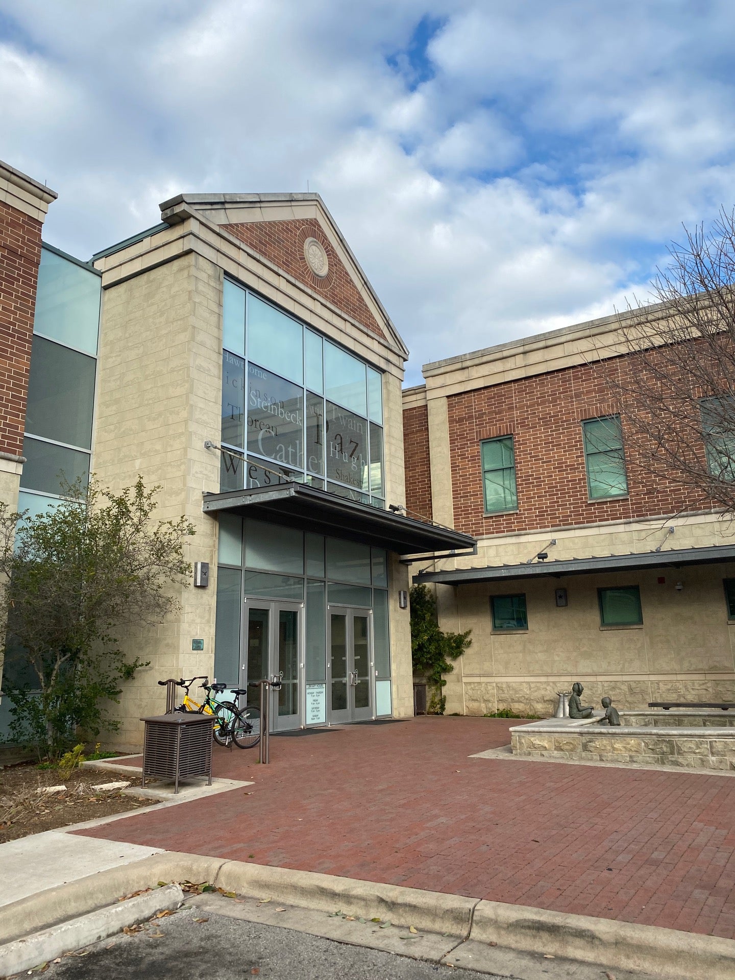 GEORGETOWN PUBLIC LIBRARY - Georgetown TX - Hours, Directions, Reviews ...